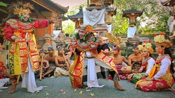 Kenali Seni Budaya Bali Sebagai Warisan Dunia - Metrum